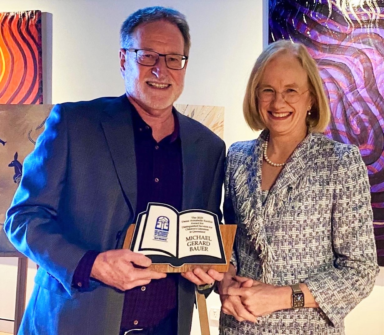 ABOUT | Michael Gerard Bauer Author